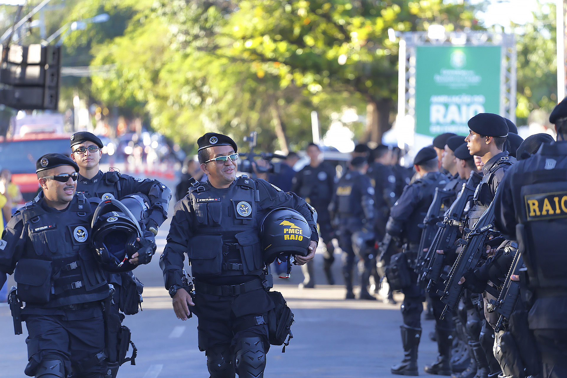 Novas equipes do BPRaio reforçam policiamento em nove bairros de ...