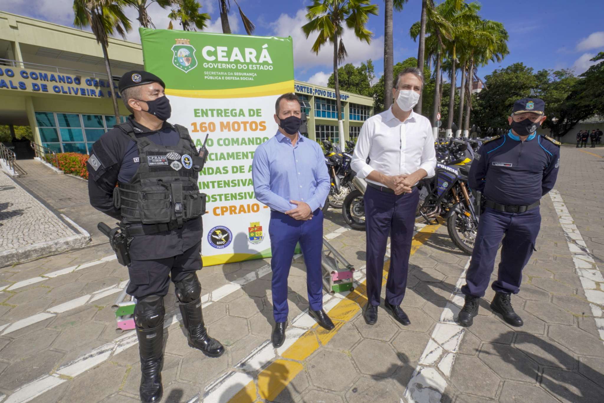 Entrega de 160 motos para o CPRaio marca aniversário de 186 anos da ...