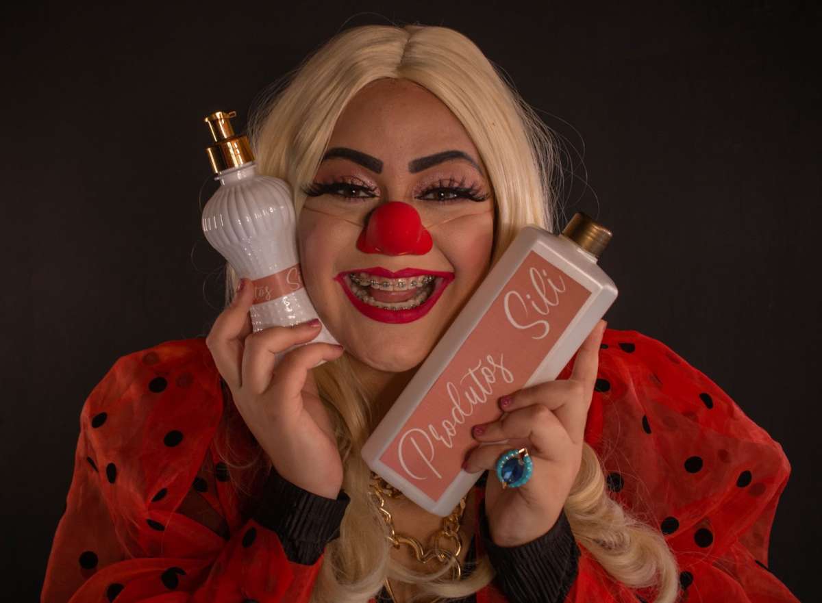 CCBJ retoma atividades presenciais com atrações no Teatro Marcus ...