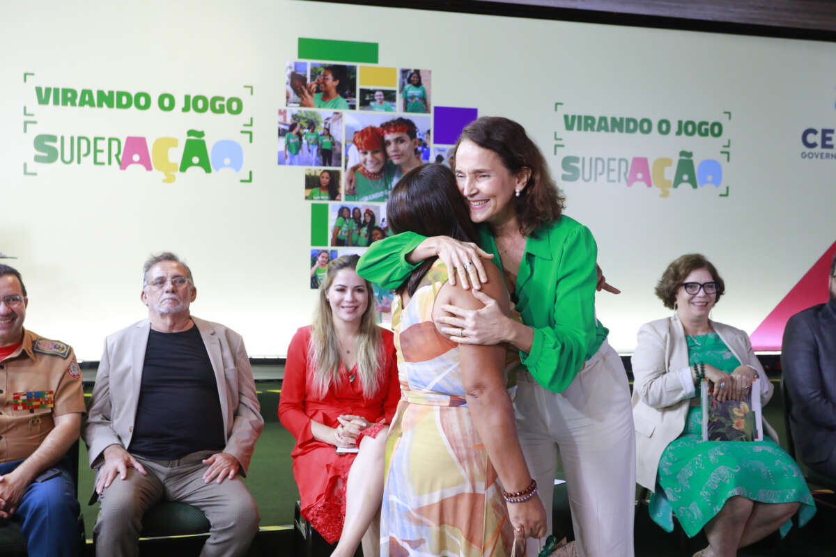 Governo do Ceará lança livro-reportagem sobre o projeto Virando o Jogo ...