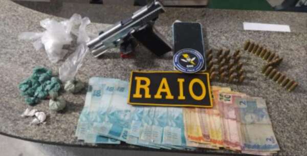 Suspeito é Capturado Pela Pmce Com Arma De Fogo E Drogas Em Amontada