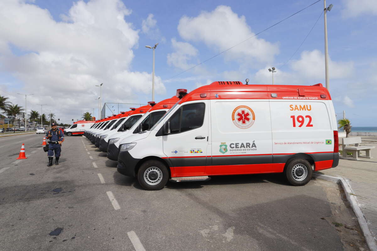 Frota do Samu Ceará é renovada com 33 novas ambulâncias para atender ...