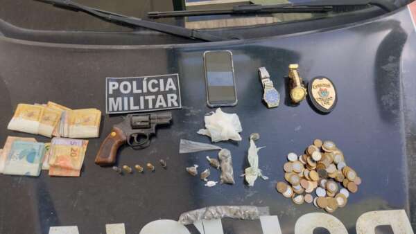 Pmce Captura Suspeito De Homicídio Com Arma E Drogas Em Fortaleza